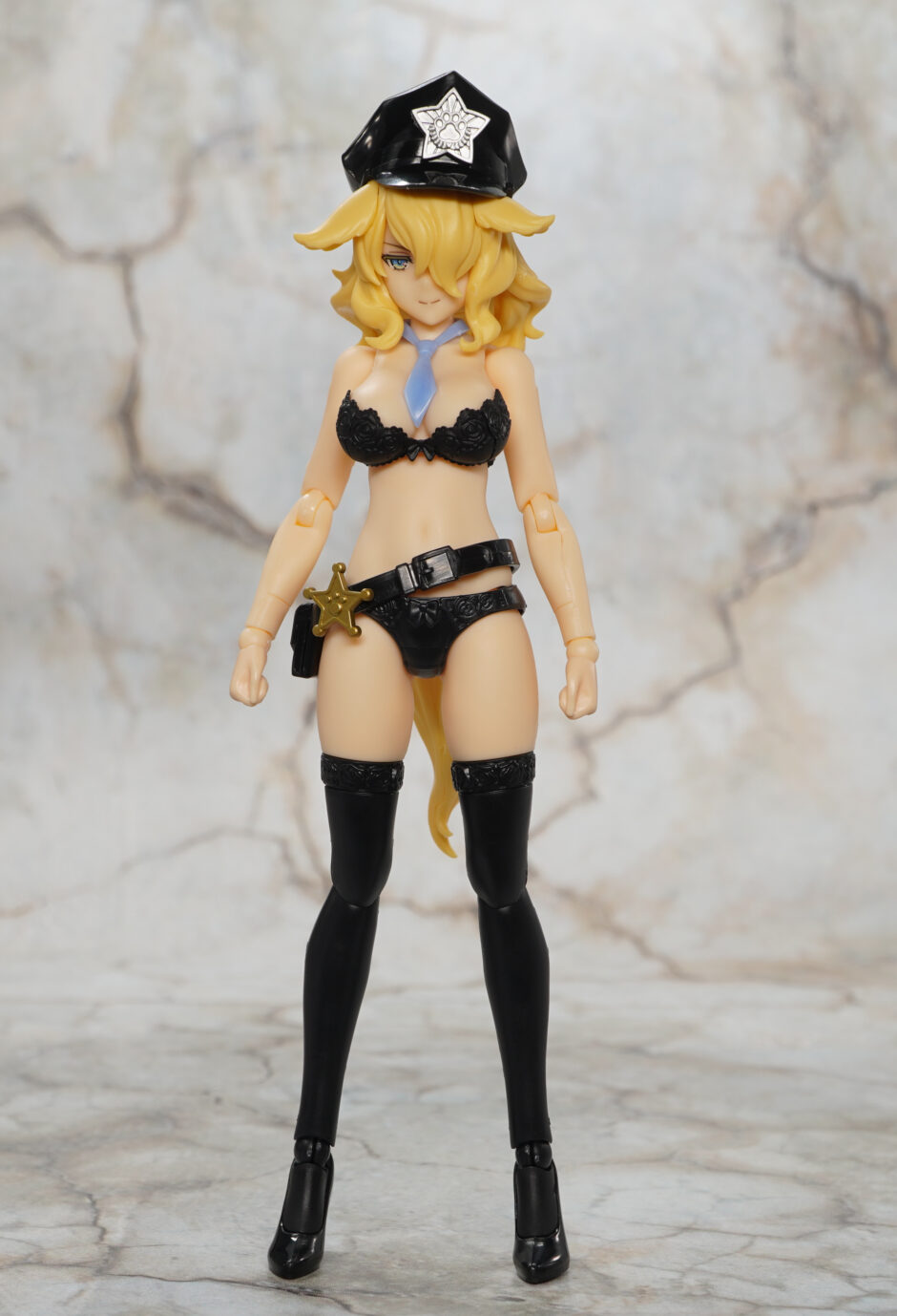 【PLAMAX】GP-09 下着素体娘 女看守ルイーザ レビュー | プレナム速報